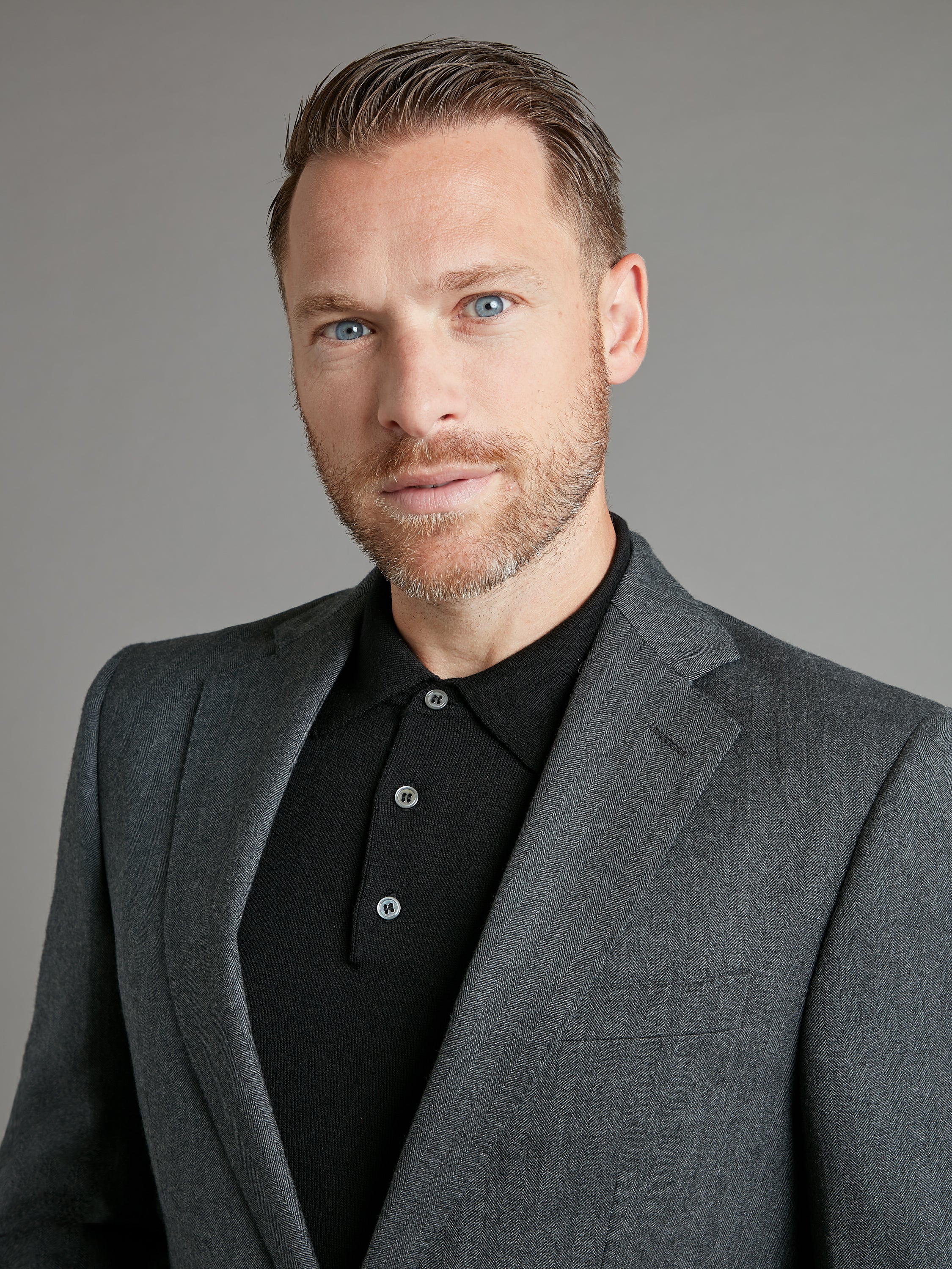 Gentlemen's Suits | Oliver Brown, London